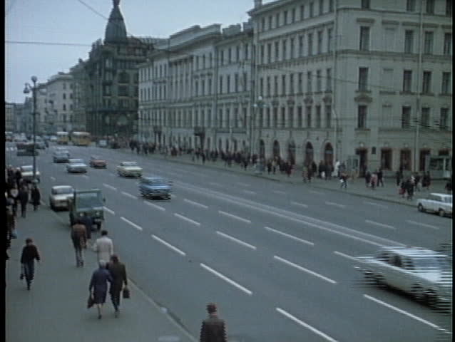 MOSCOW - CIRCA 1970: A Street Scene In Moscow From The 1970's With ...